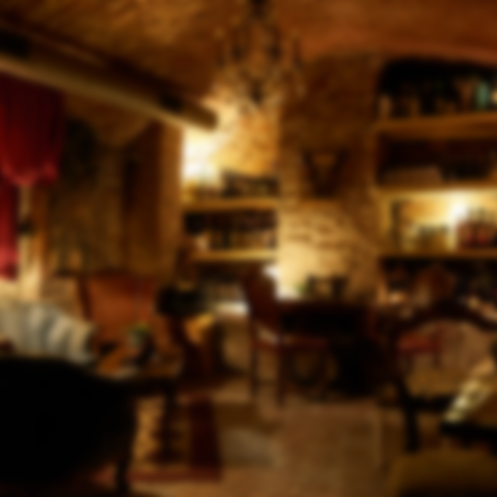 1930 Cocktail Bar in Milan's Chinatown: Arts Intel Report