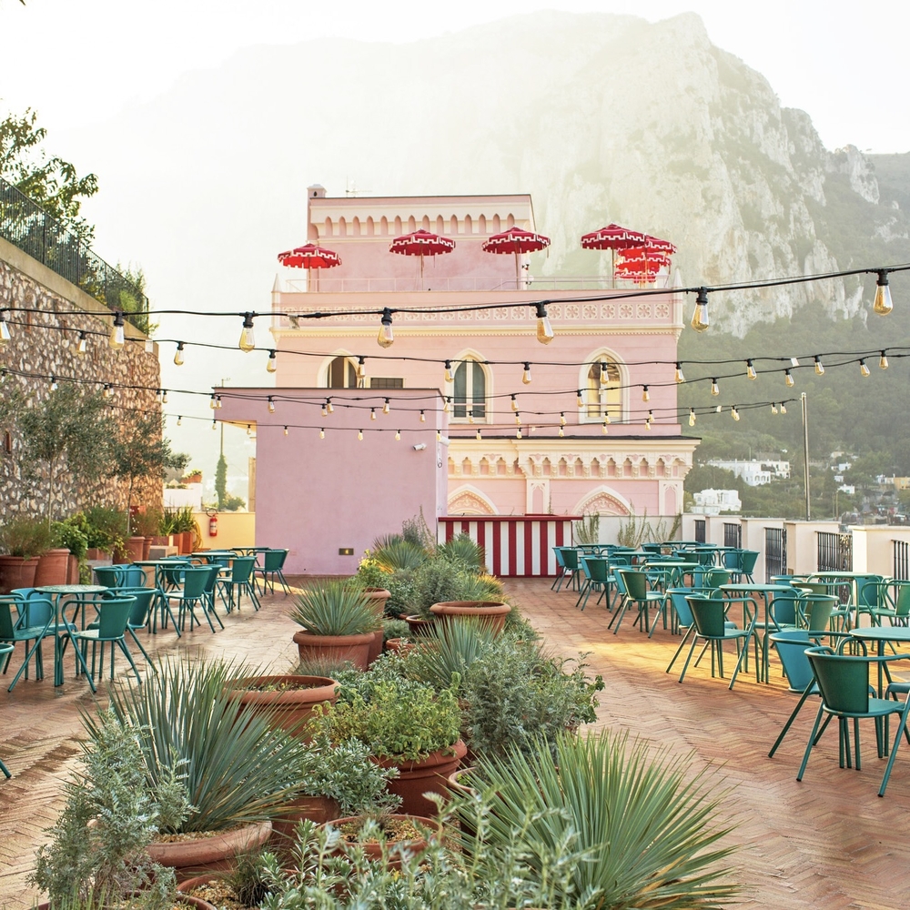 Il Capri Hotel: Arts Intel Report