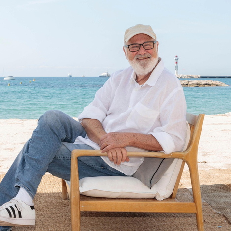 Tim Jonze Latest Articles - Air Mail