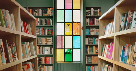 First Light Books in Austin, Texas: Recommended - Air Mail