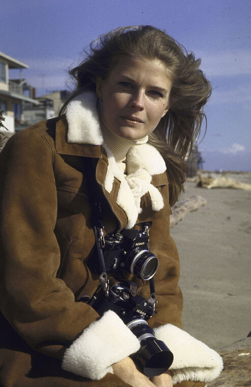 Candice Bergen, Star Reporter | August 31, 2019 - Air Mail