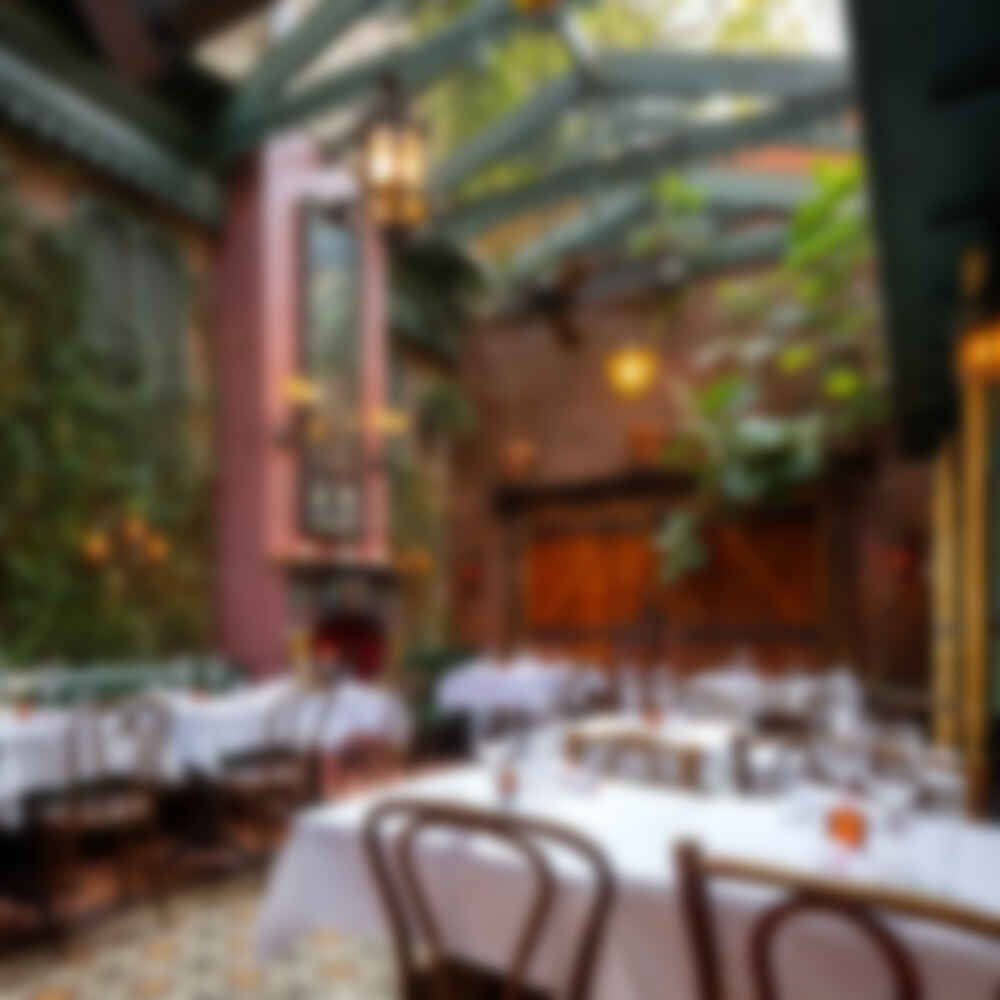 The Waverly Inn Restaurant in New York: Arts Intel Report