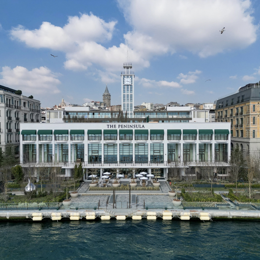 Gallada Restaurant at the Peninsula Istanbul Hotel: Arts Intel Report