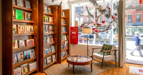 The AIR MAIL Newsstand Opens on New York's Hudson Street - Air Mail
